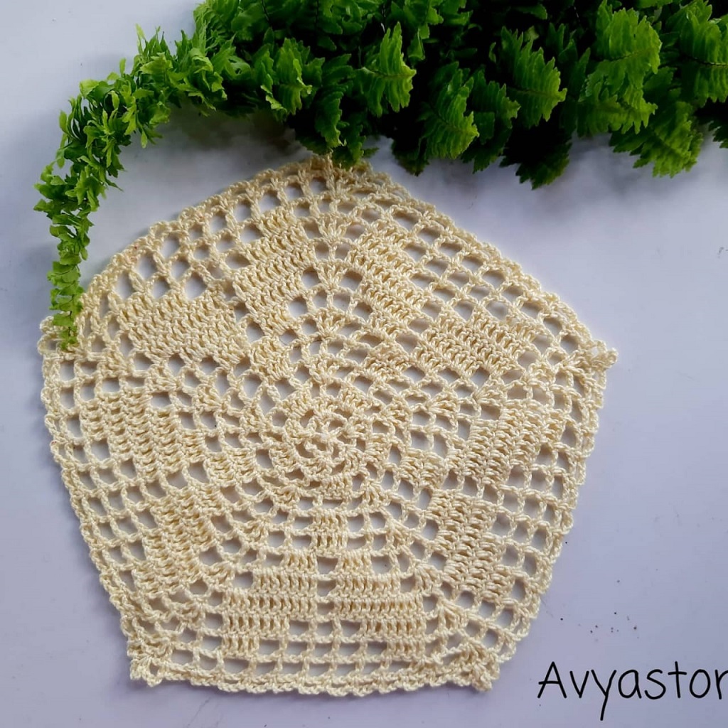 Crochet Beginner Mistakes - Fix Them with simple tips. Crochet Beginner Mistakes - Fix Them with simple tips.