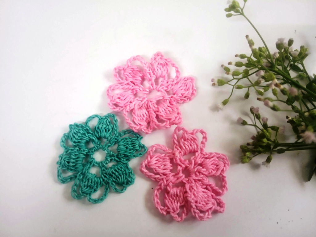 Simple, Easy Crochet Flower - Free Pattern