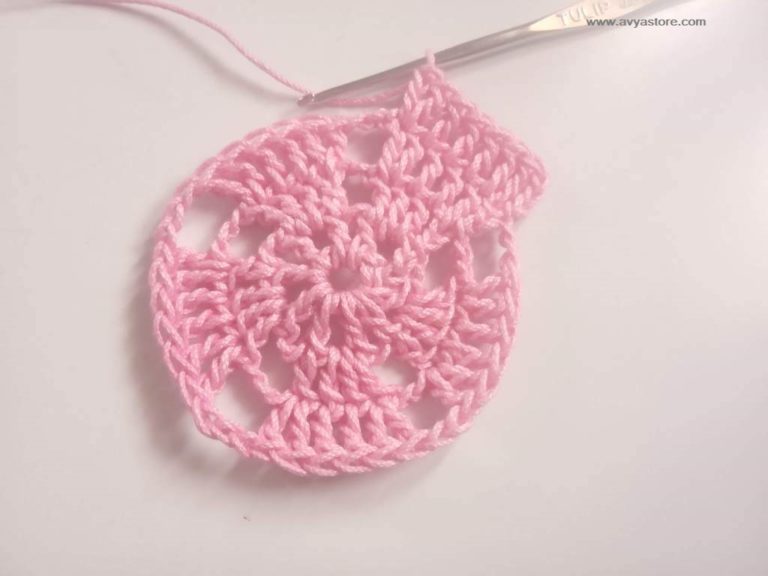 How To Crochet Pentagon Motif - Free Pattern and Instructions
