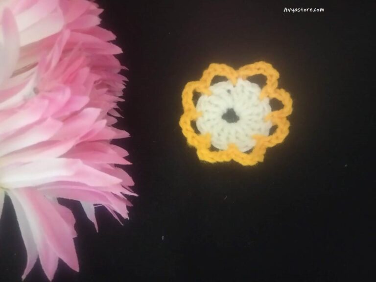 Beginner's Crochet Flower Motifs - Three Free Patterns