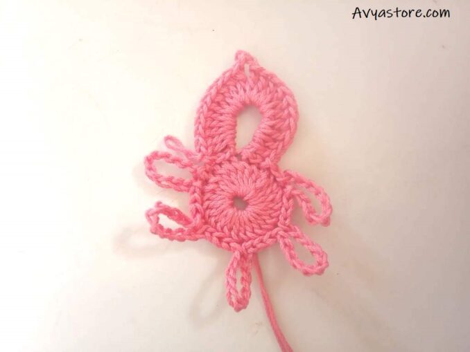 Crochet Flower Brooch -Free Pattern & Instructions