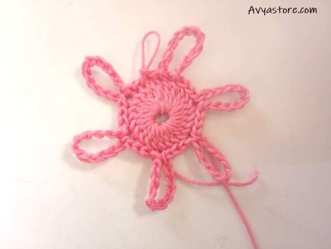 Crochet Flower Brooch -Free Pattern & Instructions